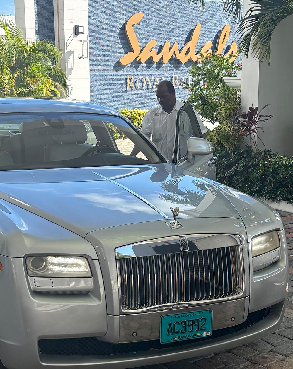 Do Sandals Resorts Include Airport Transfers? Here’s Why It Matters